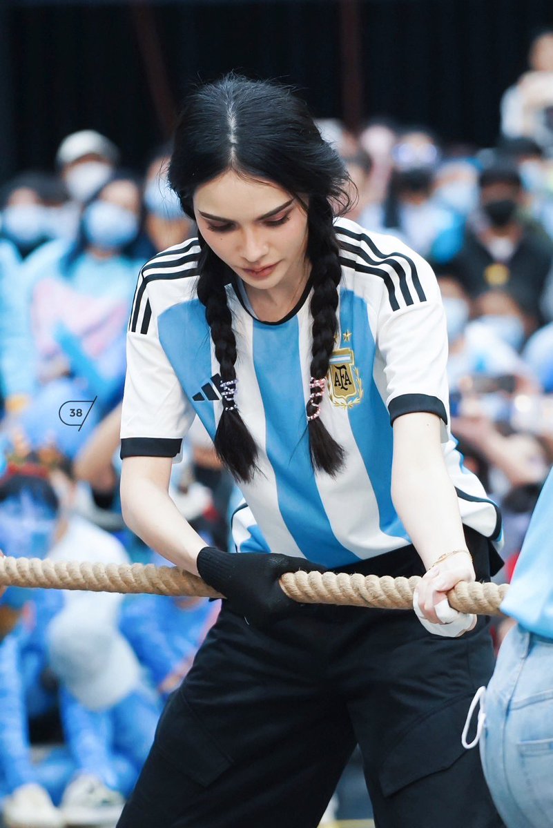 ㅡ KIM B. sᴍɪʟᴇʏ ̈ ㅡ on Twitter: "RT @everythngwbcl_a: อย่าห้ามพี่ พี่จะจริงจัง #GRANDsportsday ...