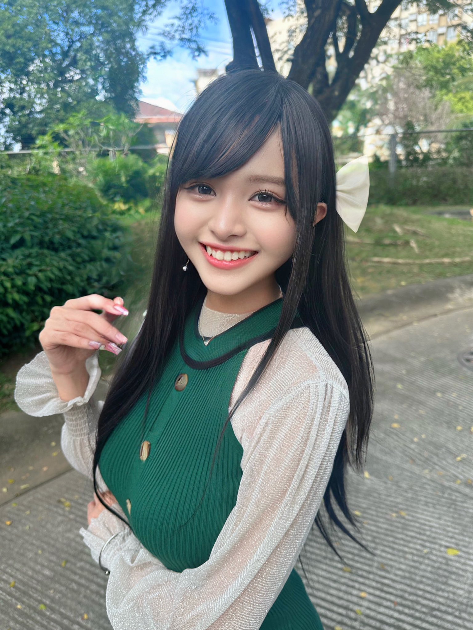 Miho 美保 on Twitter: "Godmother Miho with 20 peso angpao 🧧 ehe https://t.co/eGi99ZY0zW" / Twitter