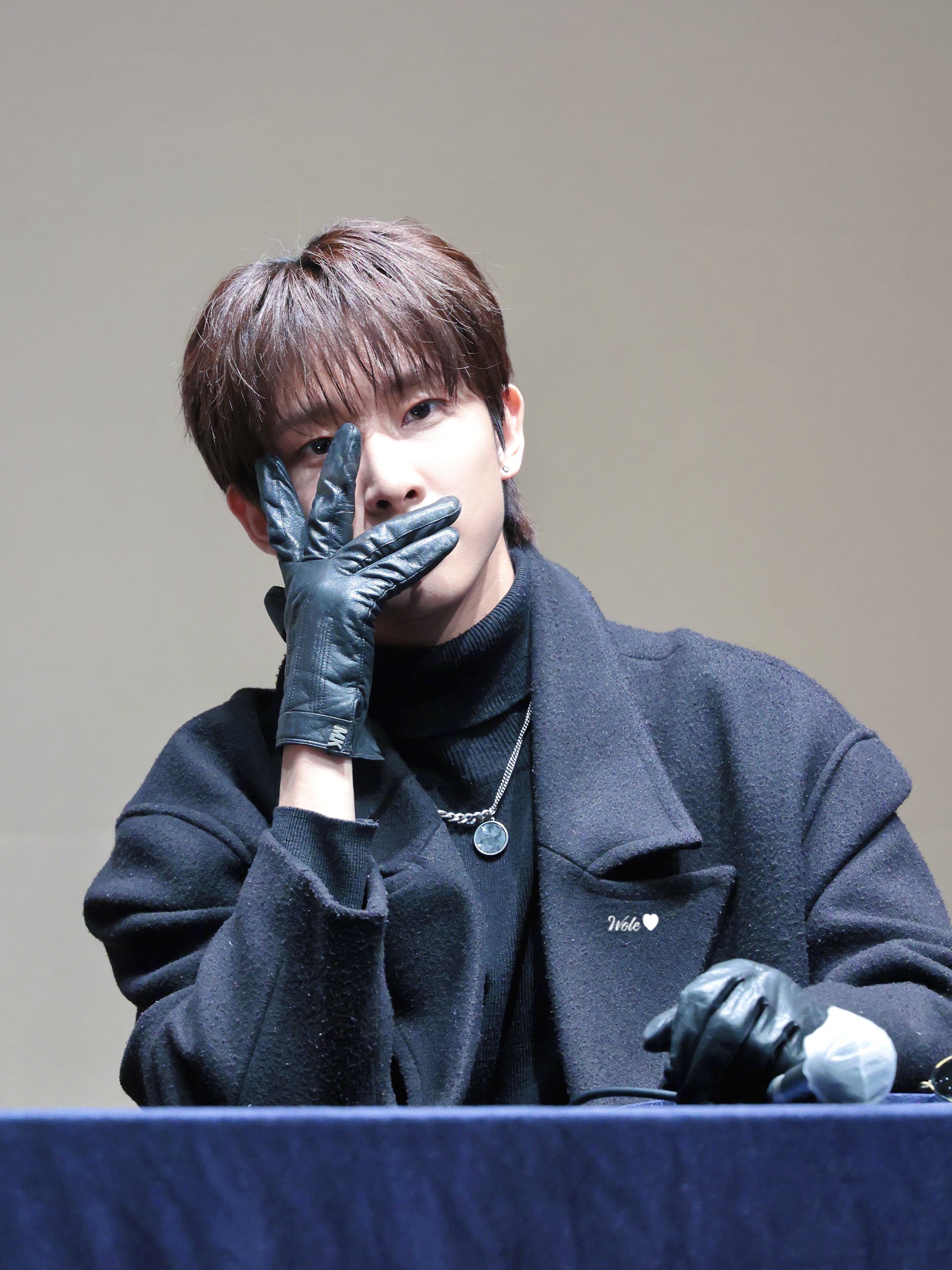 Vivi ♡ (@monoworld13) / Twitter