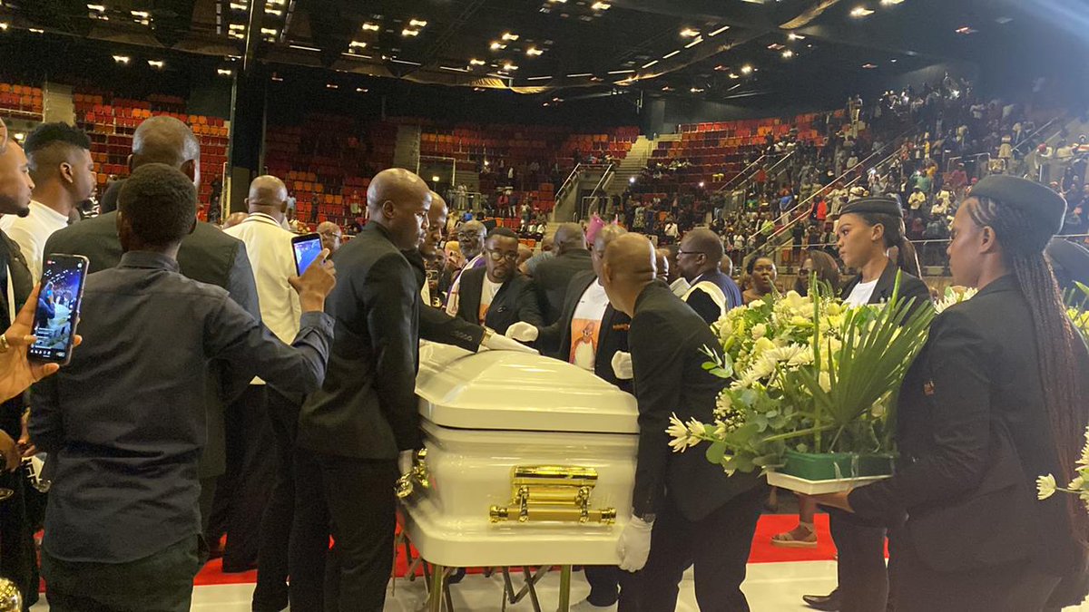 SABC News on Twitter: "IN PICTURES: Music icon Mandla #Mampintsha Maphumulo’s funeral service at ...