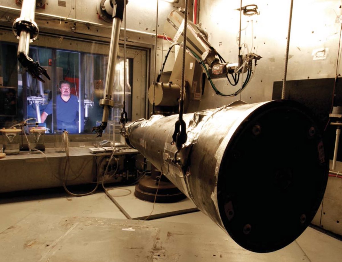 Casillic on Twitter: "W76-1 in Sandia’s Light Initiated High Explosives (LIHE) facility!"