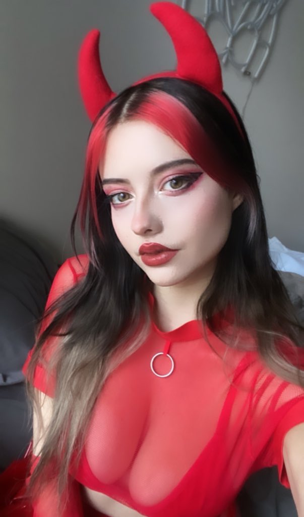 Alyri on Twitter: Alyri on Twitter: