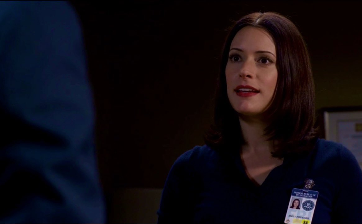 ًbest hotchniss on Twitter: "Emily Prentiss and Aaron Hotchner in 2x09"