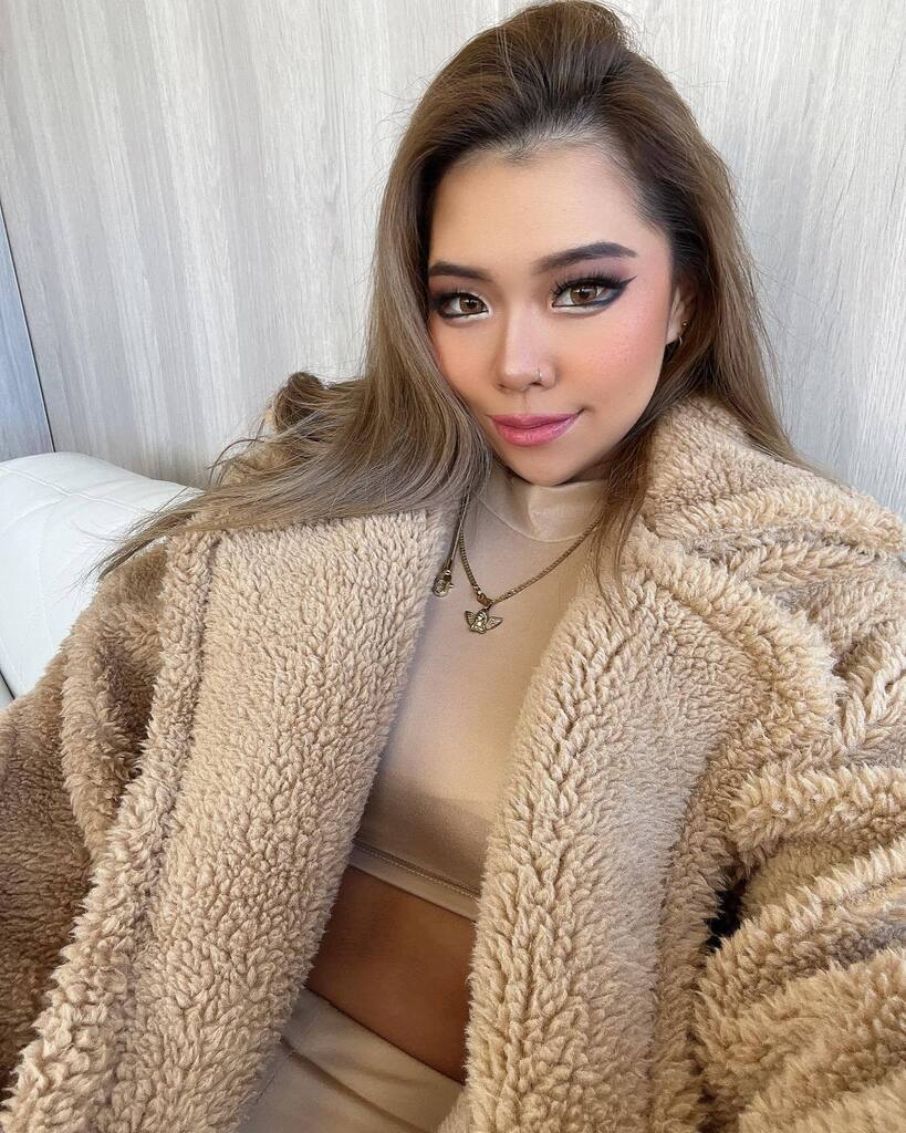 LINX@AVプロダクション on Twitter: "RT @senarumina: 2022おわる〜！！ みんなどんな歳になったかな💖 来年もよろしくね🫶🏽💜 #ギャル #黒ギャルav女優 ...