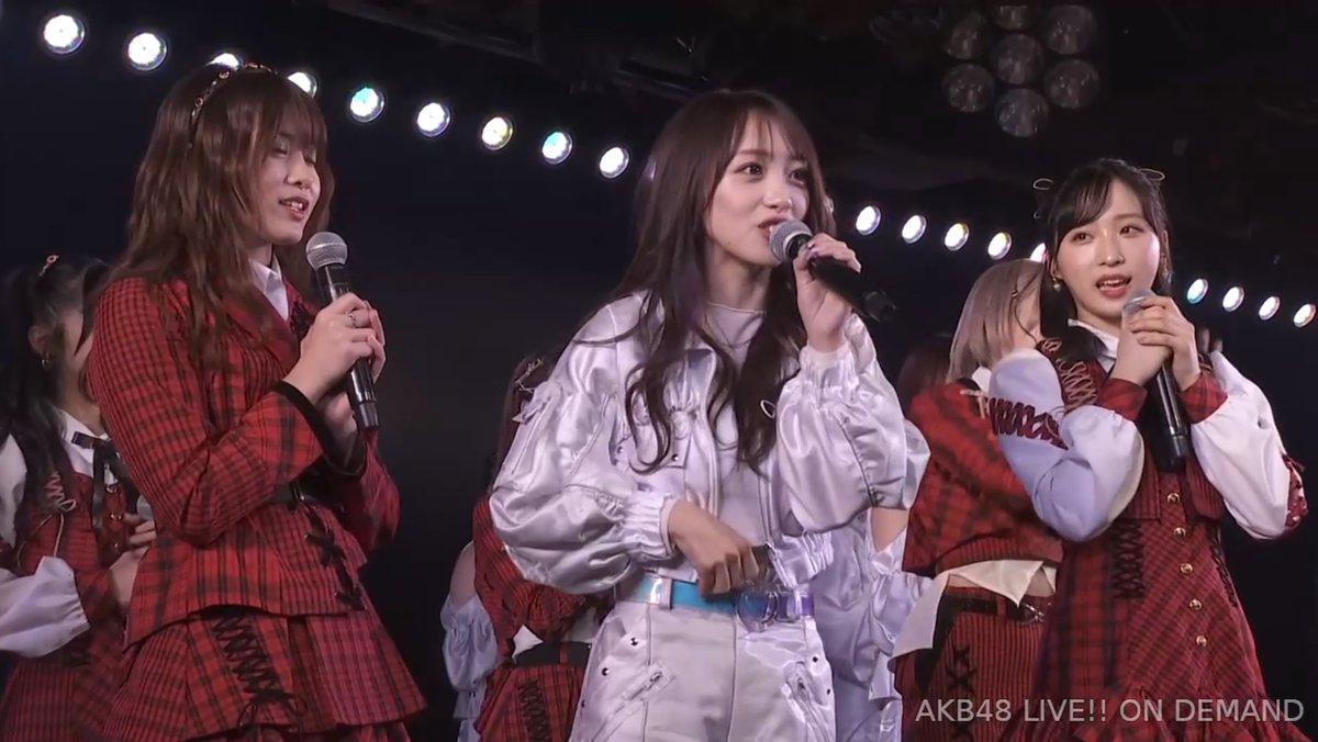 mae on Twitter: "mion said in the theater performance earlier that fanchants (specifically, the ...