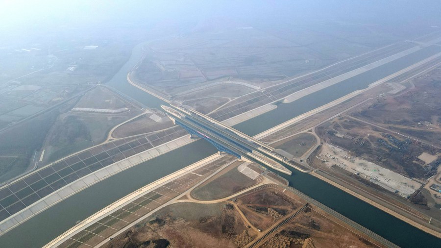 A mega water project to divert water from the Yangtze, China's longest ...