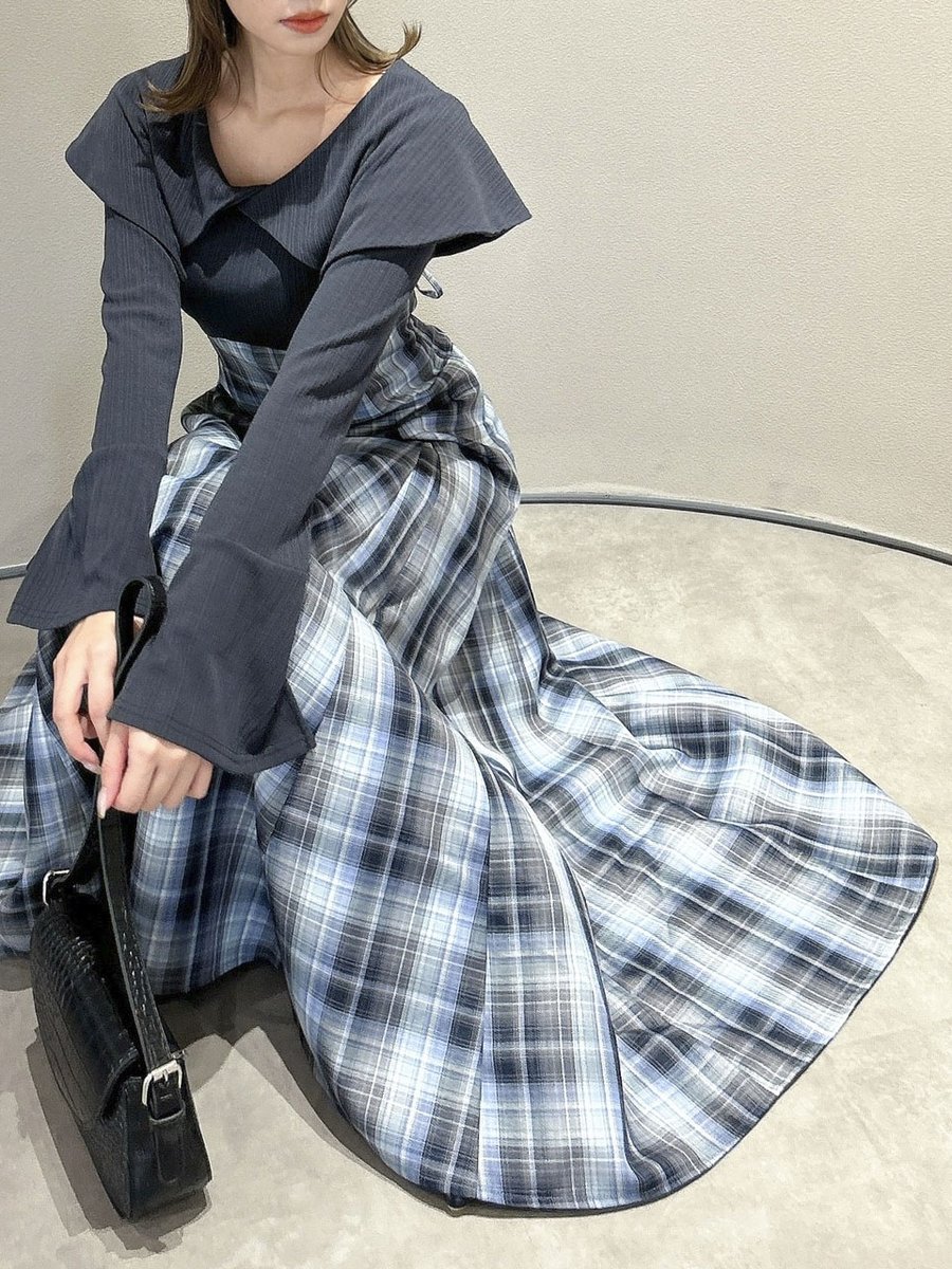 dazzlin on Twitter: "【ZOZOTOWN】 2022年もありがとうございました♡ 2023年まであと1時間に 0時からZOZOTOWNで・・・？🎍 0時にZOZOTOWNに ...