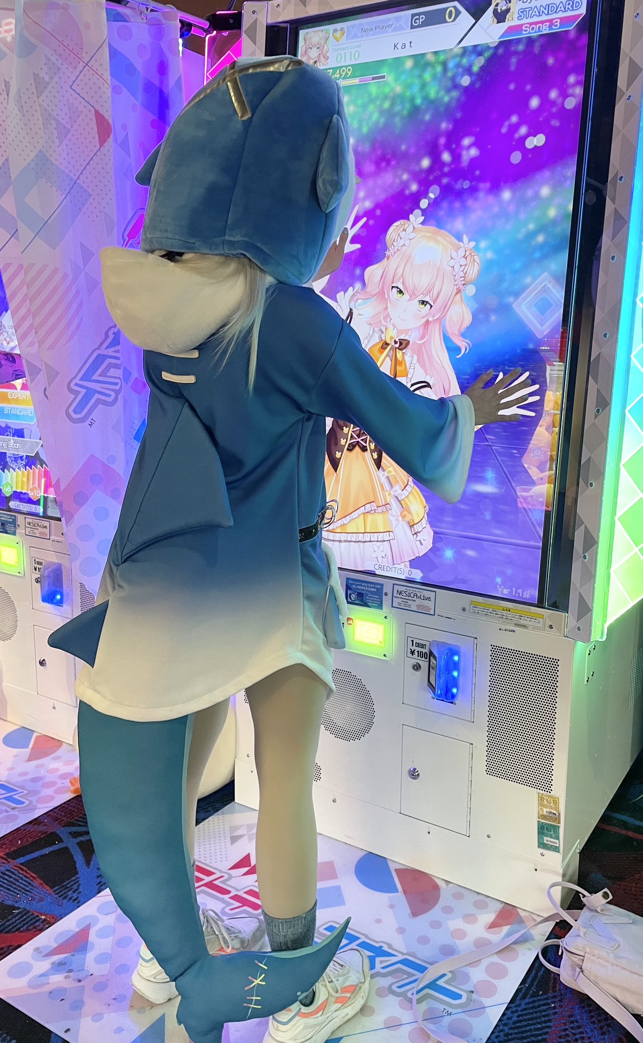 kyatorin 🔜 katsucon on Twitter: "Held hands with a hololive VTuber waifu on New Years Eve 🥺 My ...