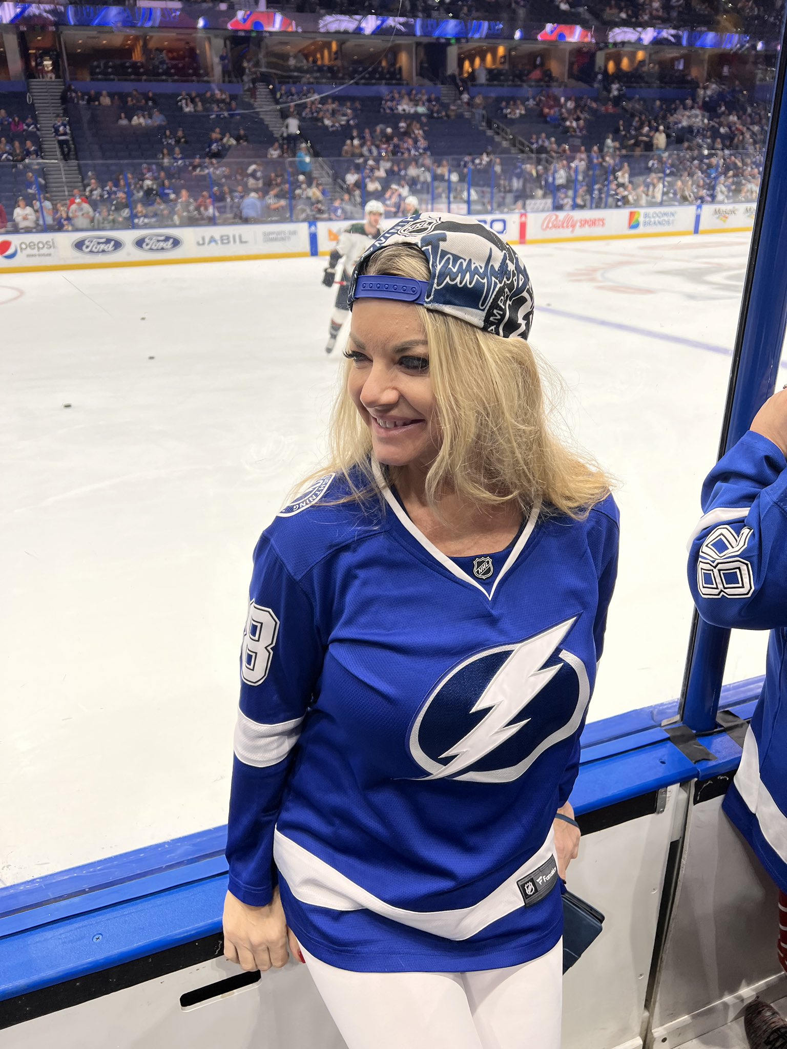 Tw Pornstars Vicky Vette Twitter Gobolts Tblightning … Playing