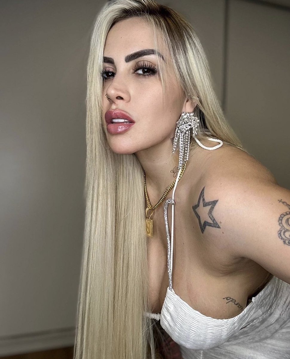 Juju Ferrari on Twitter: "Vem 2023! A última foto do ano