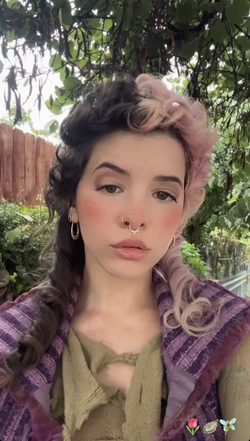 Melanie Martinez 2022