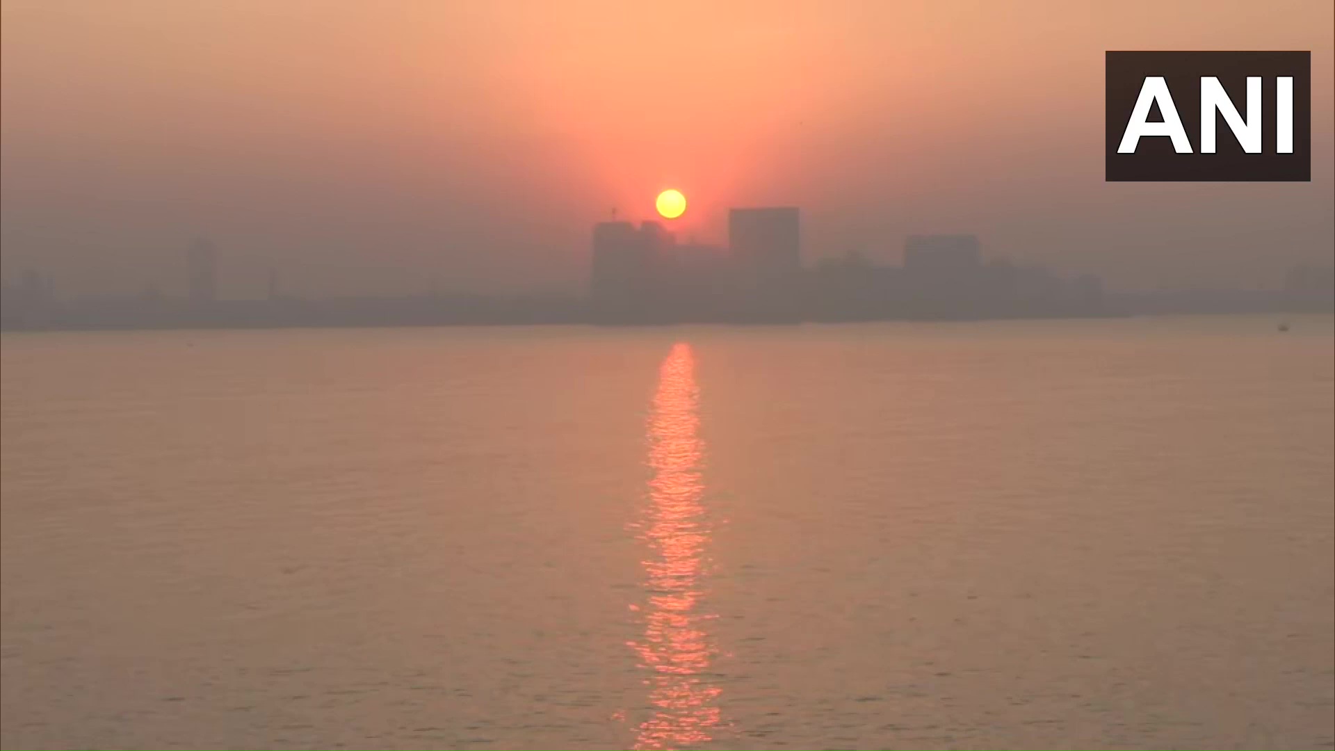 ANI on Twitter: "Maharashtra: First sunrise of #NewYear2023 from Mumbai https://t.co/OgpM9Ixqs2 ...