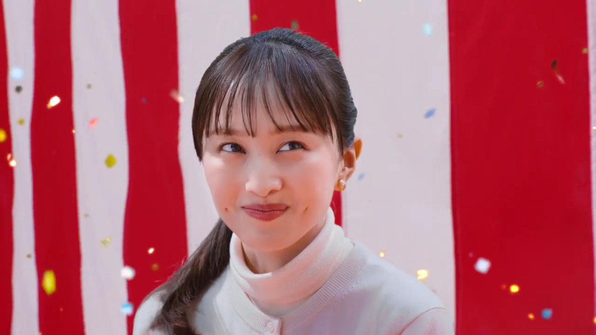 動画NOW on Twitter: "百田夏菜子 梶裕貴 が出演する ユニクロ のCM 「初売り開催中！2023年の抱負は？」篇。 https://douganow.jp/archives ...