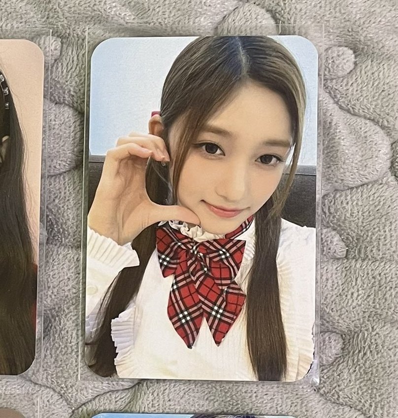 GGSELL on Twitter: "/ggsell wts/wto leeseo namil after like 130k, dom Tangerang @toesyluve"