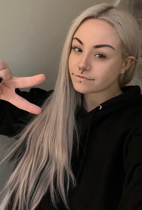 TW Pornstars - Spoop. The most liked pictures and videos from Twitter ...