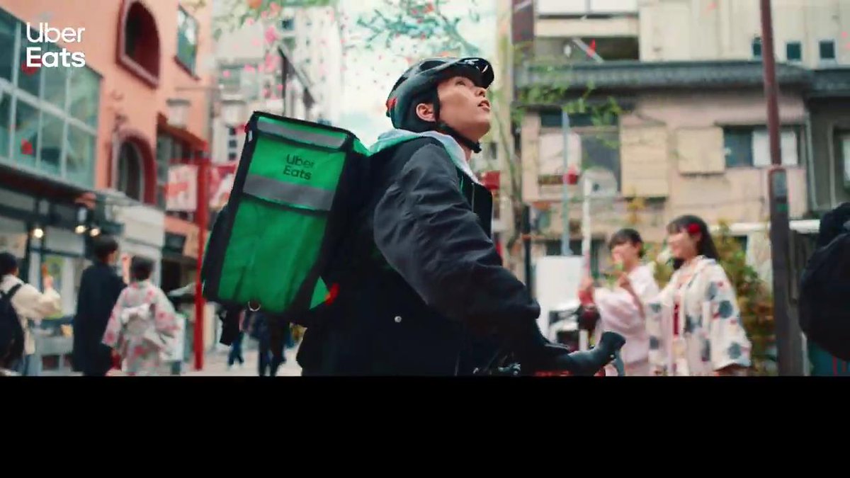 動画NOW on Twitter: "Uber Eats のCM 「今年も、進みつづける人たちへ。」篇。 https://douganow.jp/archives/20230101311970 ...