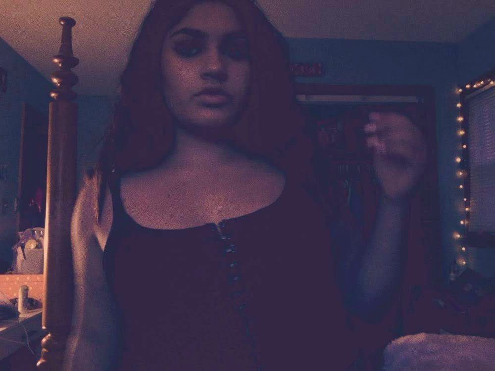 Raven Layla On Twitter Nsfwtwt ๏ธ Listening To Sad Girls Luv Money ๐ค Nsfw Aesthetic