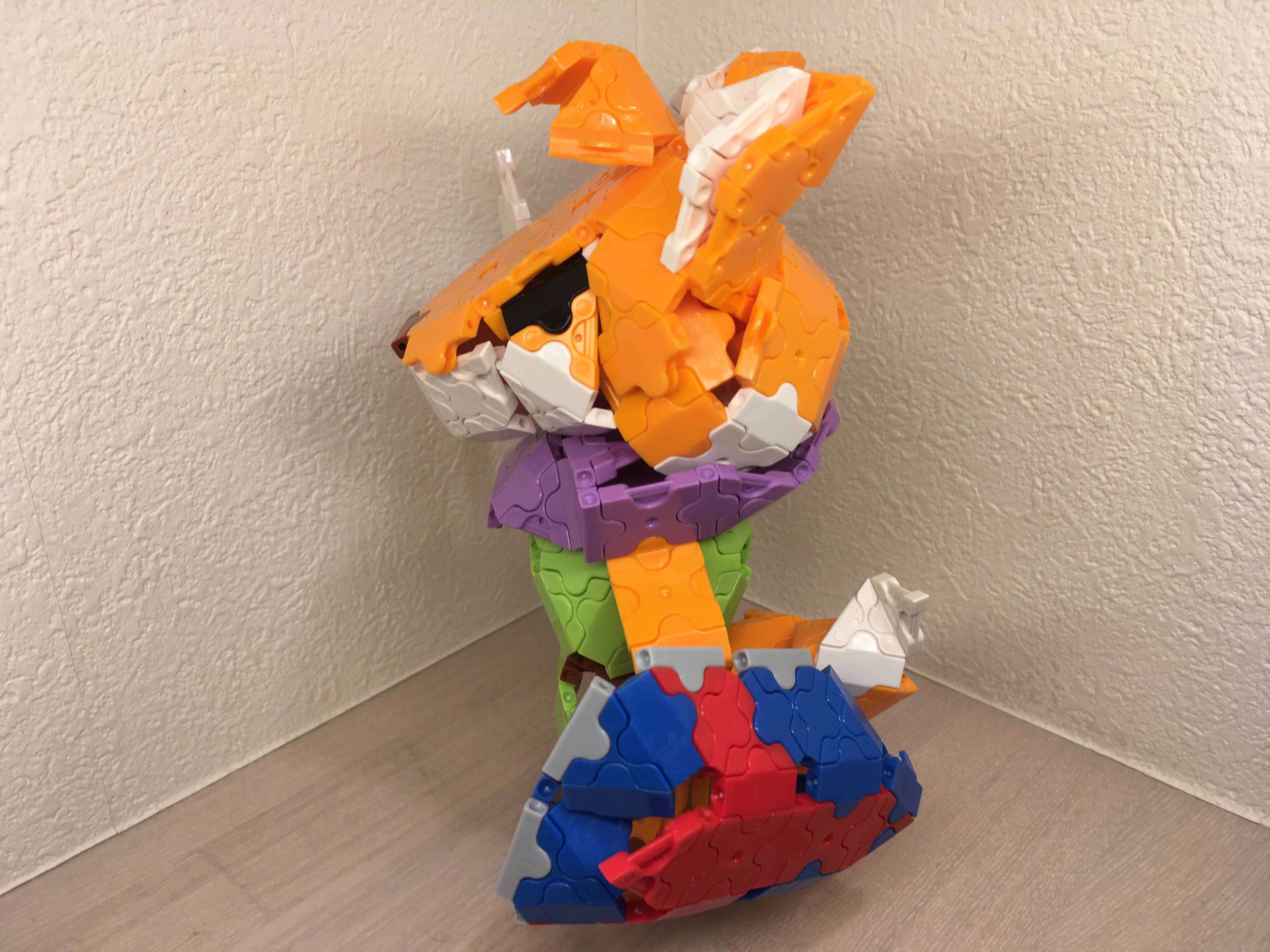 多島屋 on Twitter: "8歳ちゃんの #LaQ 活動。年始から夢中でプレイしている #TUNIC の子ぎつねちゃん！8歳ちゃん、好きなものはすぐLaQ化してしまいます。しかし今回の ...