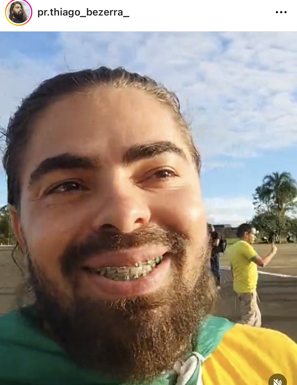 O Fuxico Gospel on Twitter: "Esse é o pastor Thiago Bezerra, ele também esteve participando dos ...