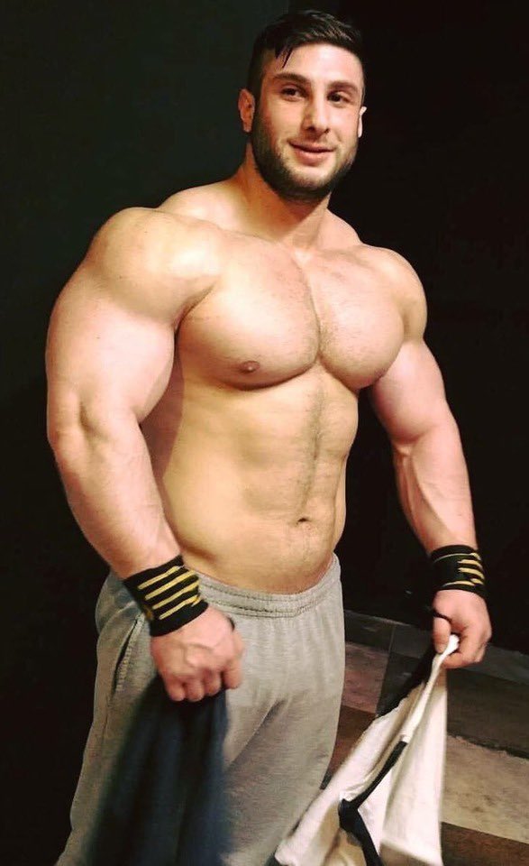 Muscle Worship on Twitter: Muscle Worship on Twitter: