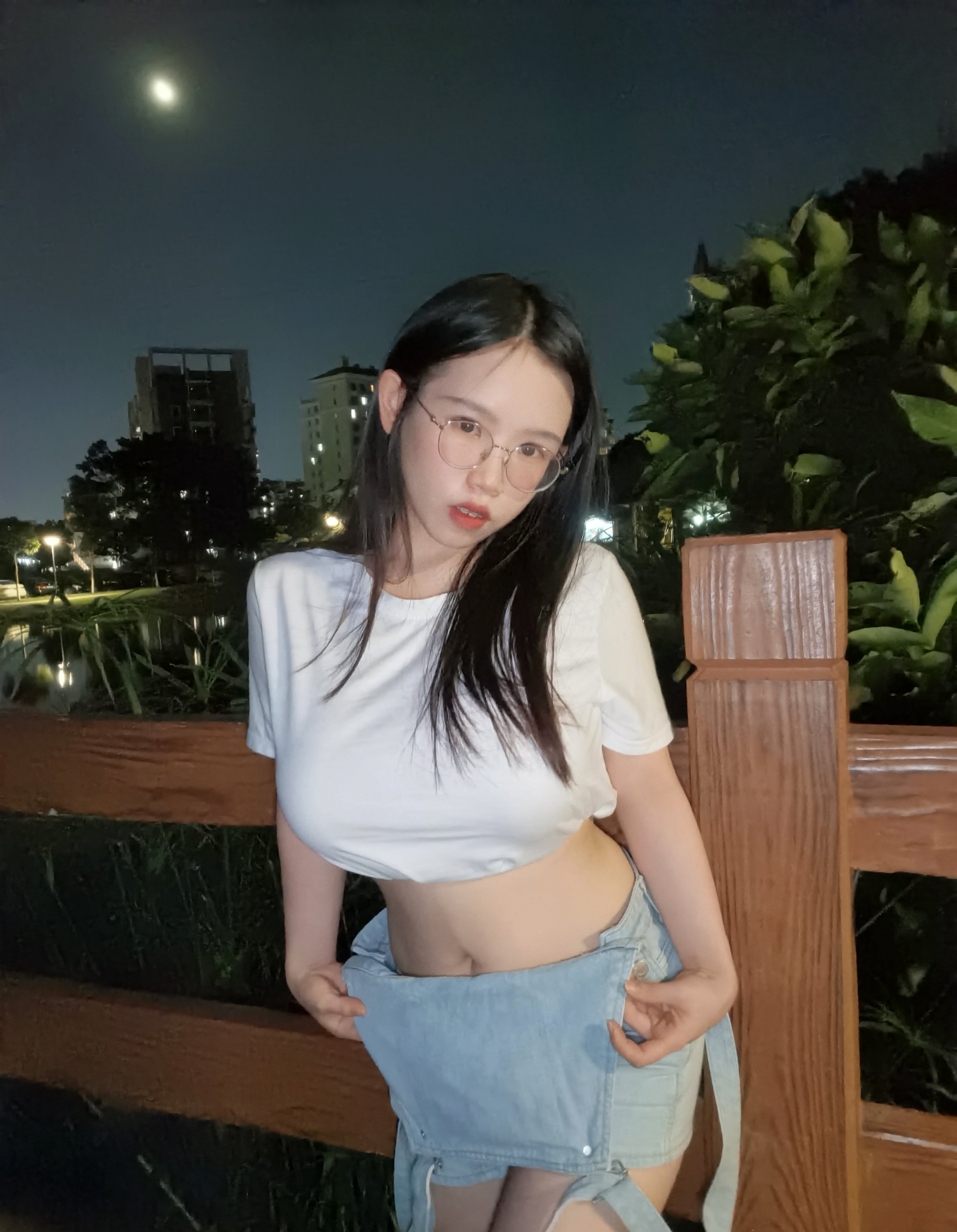 miumiuliyuan on Twitter: "@MeiRiDaZuoZhan 这个小妹妹如何，喜欢吗😄 https://t.co/DGE9JoCINJ" / Twitter