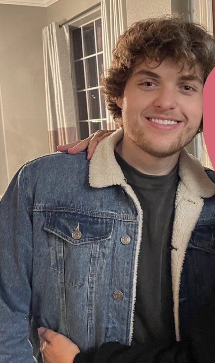 ♡︎blue And Parys ♥︎ On Twitter I Adore His Smile So Fucking Much