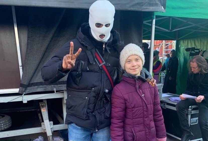 Spotnika on Twitter: "Gretas gangsterkompis var mål för nattens bombdåd i Grimsta. På adressen ...