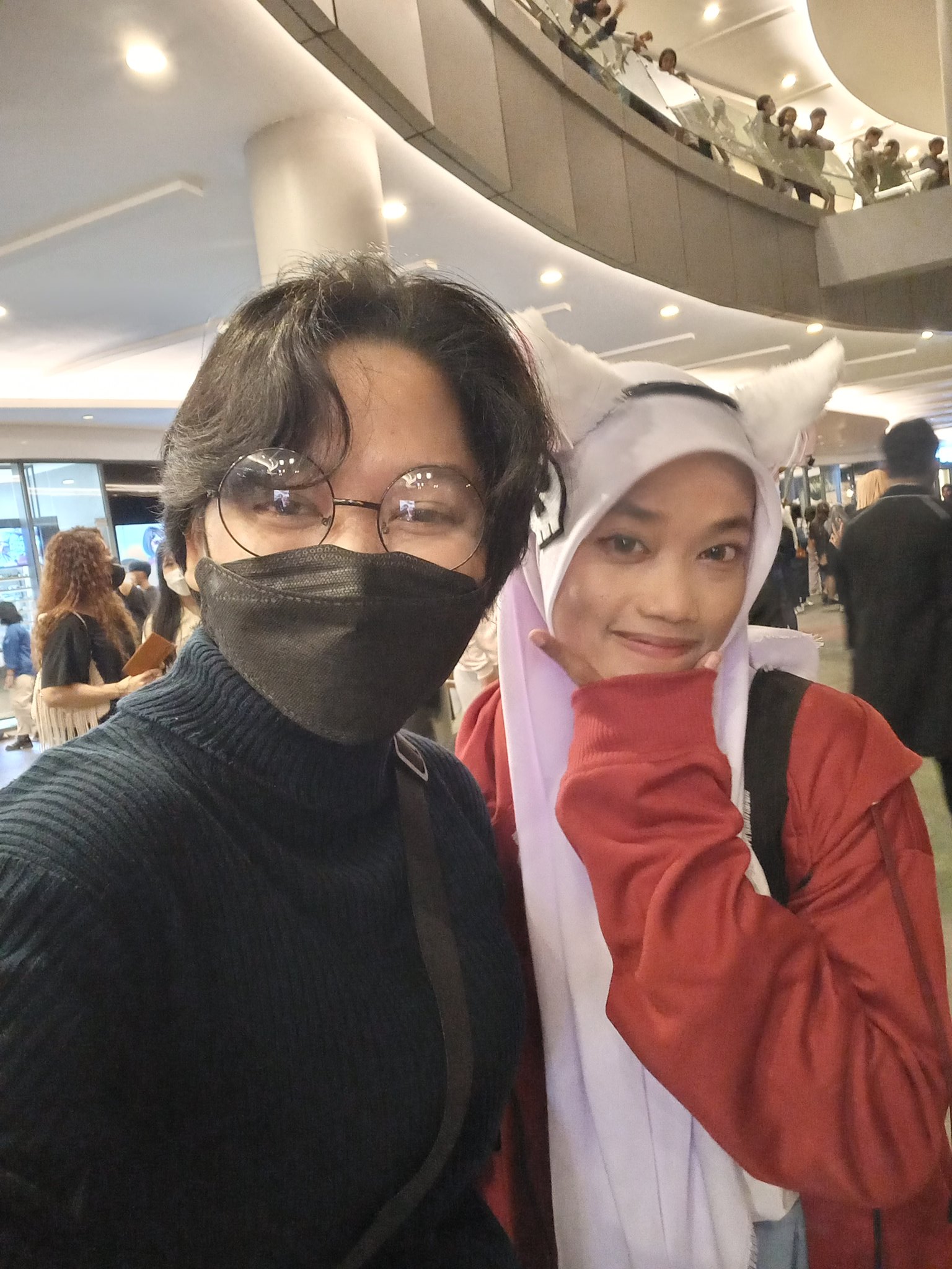 Kuroi | CF16 let's-a-go! on Twitter: "@Amoeba_0w0 Just want to tell you that I met her cosplayer ...