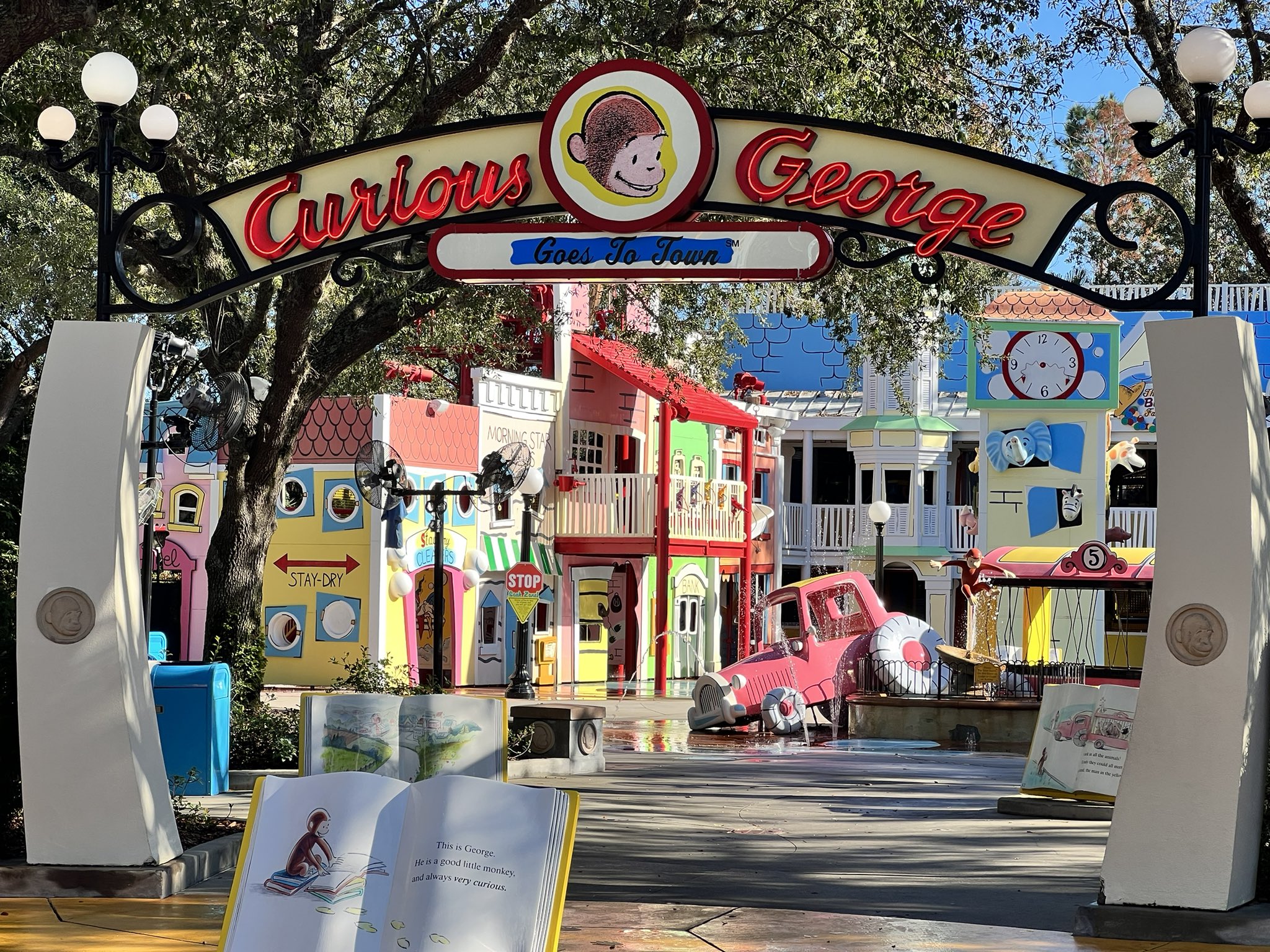 Inside Universal on Twitter: "Just a couple of weeks left to say goodbye to these attractions at ...