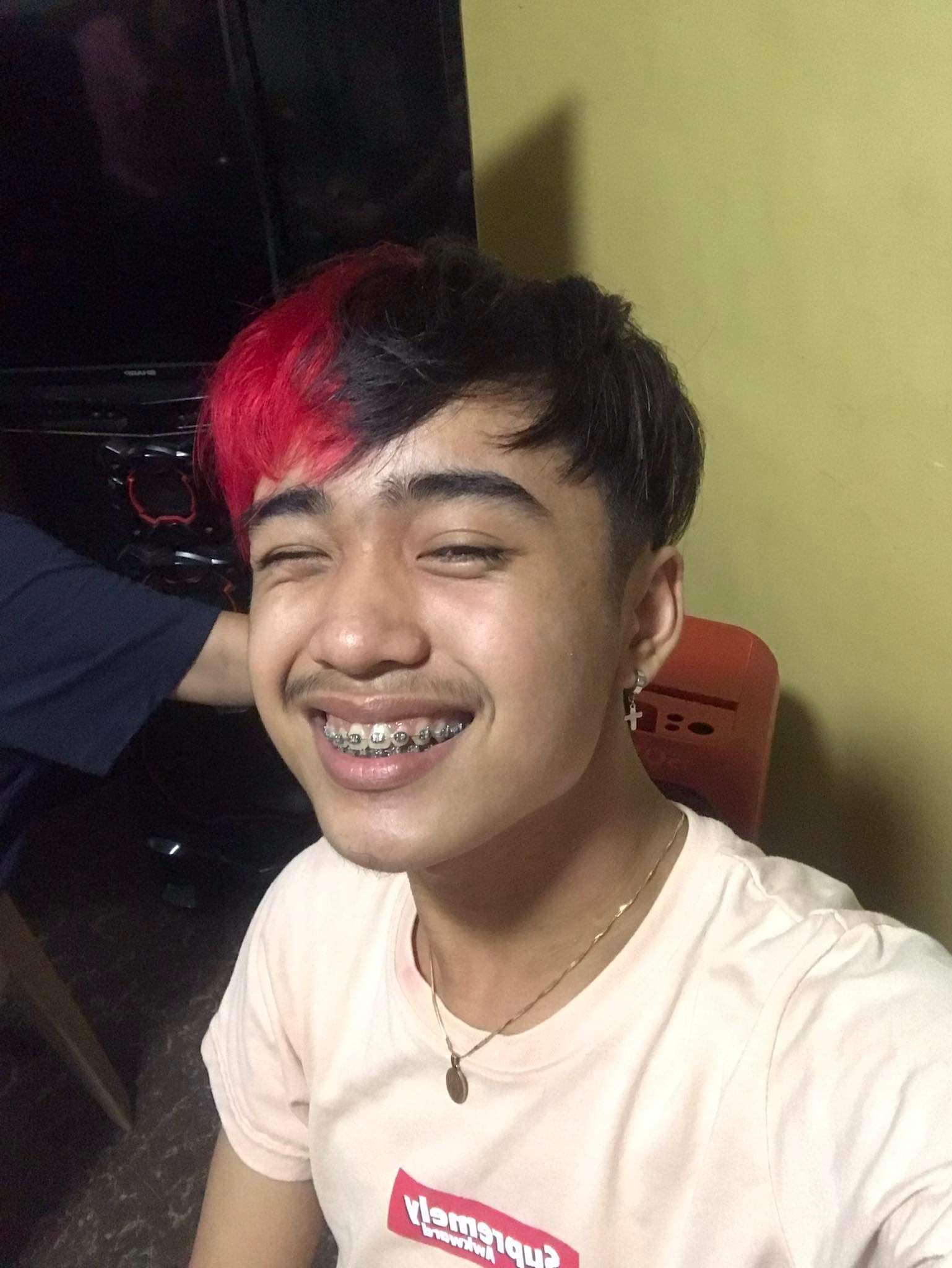 sen cloutless era! on Twitter: "hi pogi https://t.co/QrxWjhdE0C" / Twitter