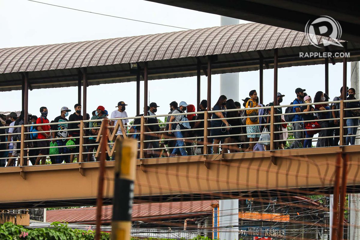 Rappler on Twitter: "Commuters queue at the EDSA bus carousel as Filipinos get back to work ...