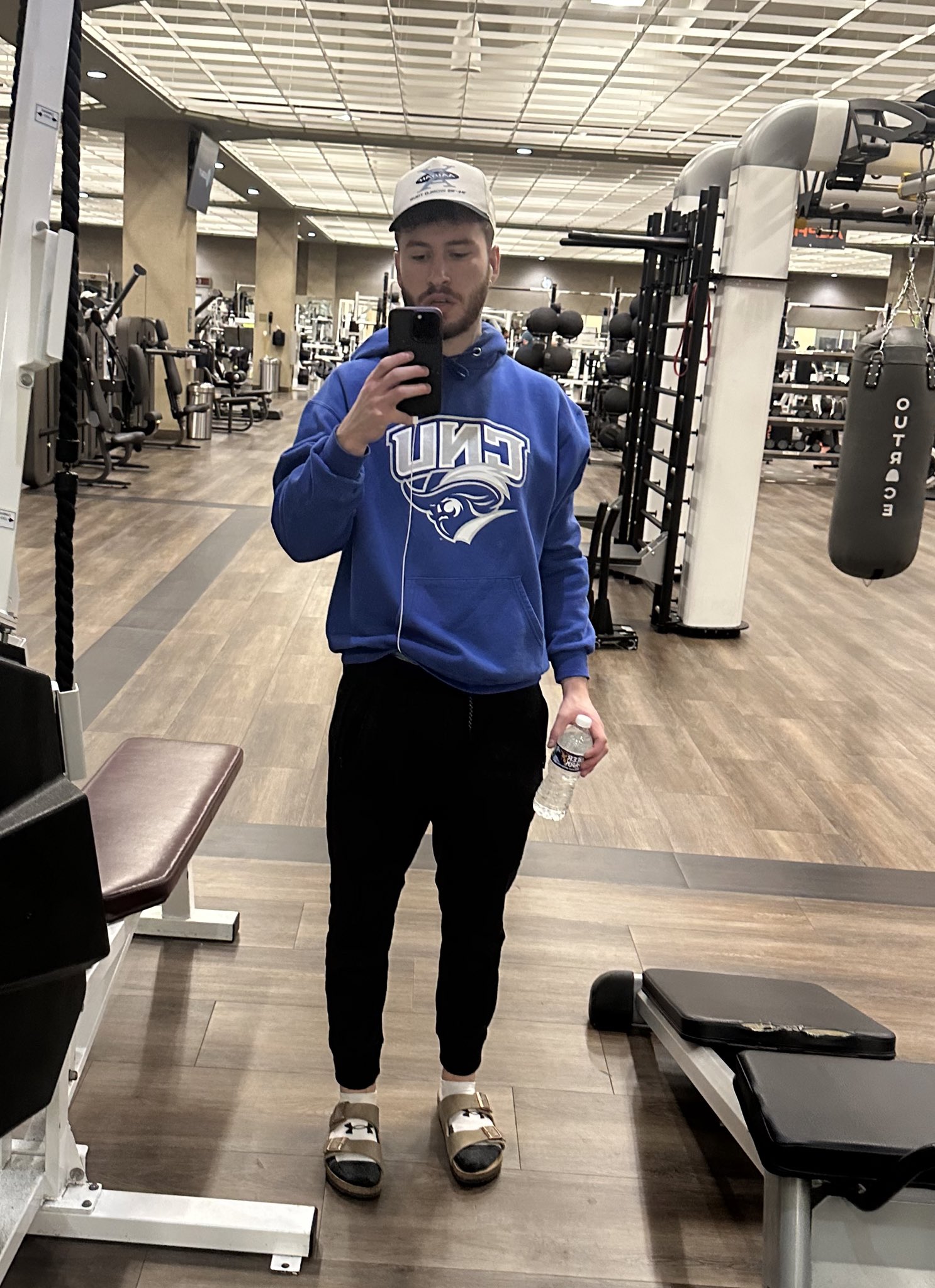 ThreadGuy 👑 on Twitter: "POG (proof of gym) https://t.co/Vwr39zqDjK" / Twitter