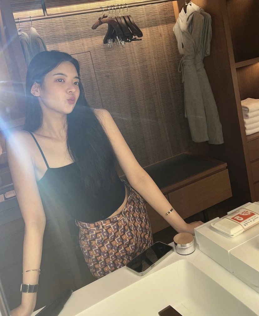 Lia Pics On Twitter Instagram Update