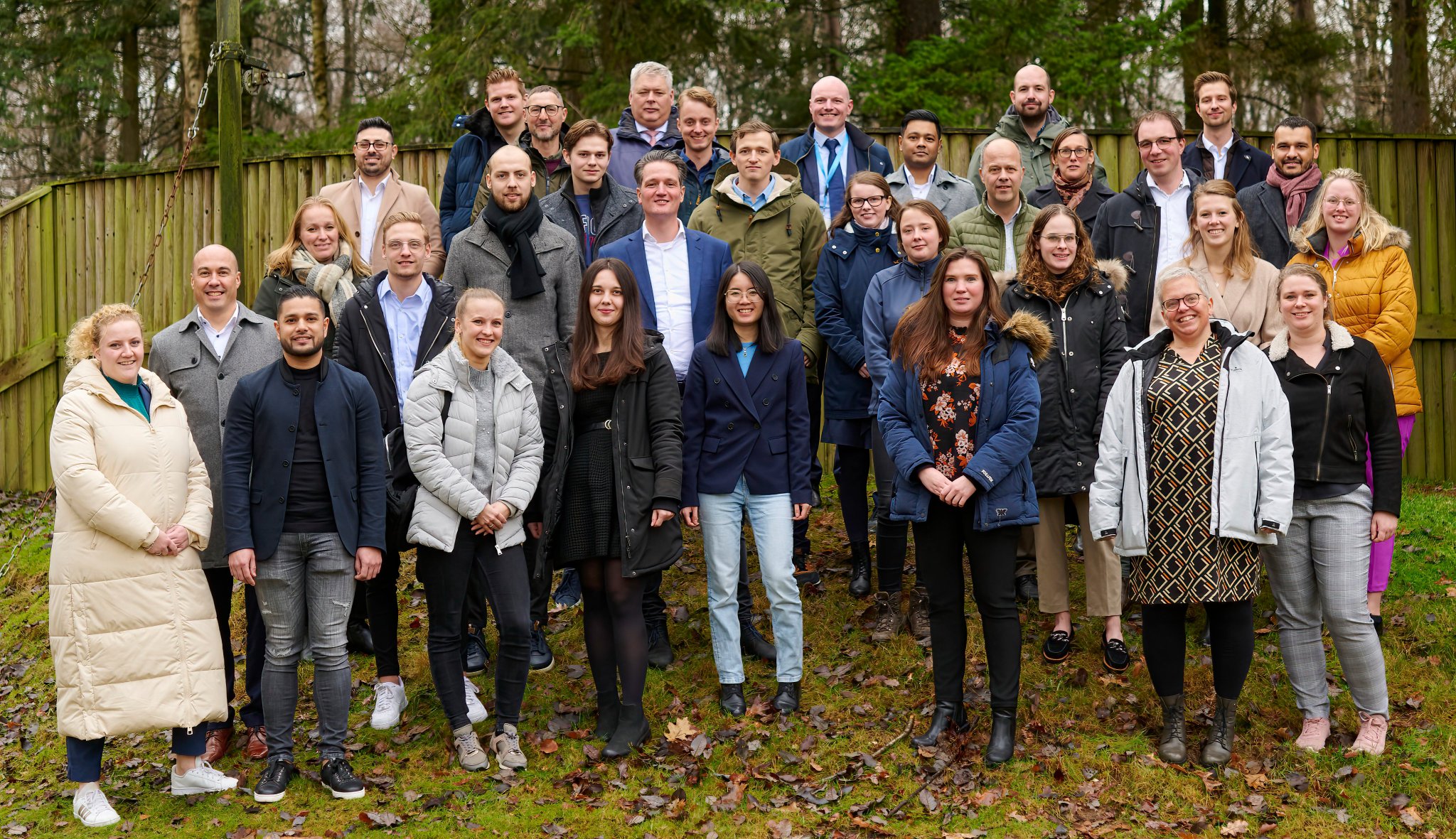 Flynth on Twitter: "Het nieuwe jaar starten bij een nieuwe werkgever? Dat deden deze nieuwe ...