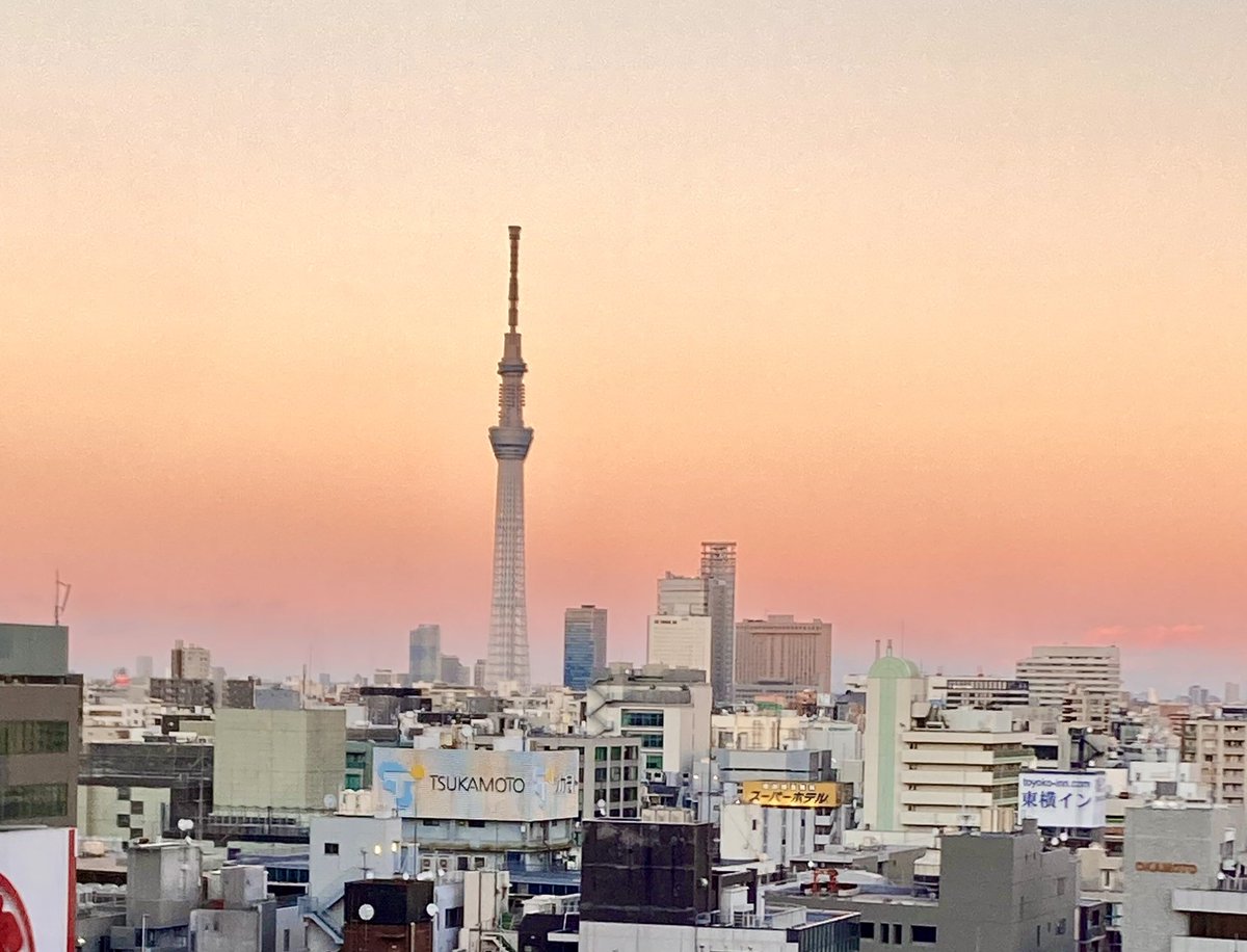 日本橋三越スタッフのつぶやき On Twitter 今日の夕日が とてもキレイでした 日本橋三越 からの風景
