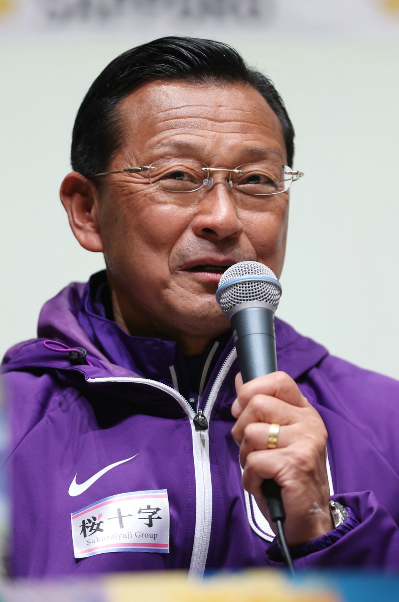 引退ニュース速報 on Twitter: "駒大の大八木監督が勇退へ 後任に藤田コーチ―駅伝（時事通信） - Yahoo!ニュース - Yahoo!ニュース / https://news ...