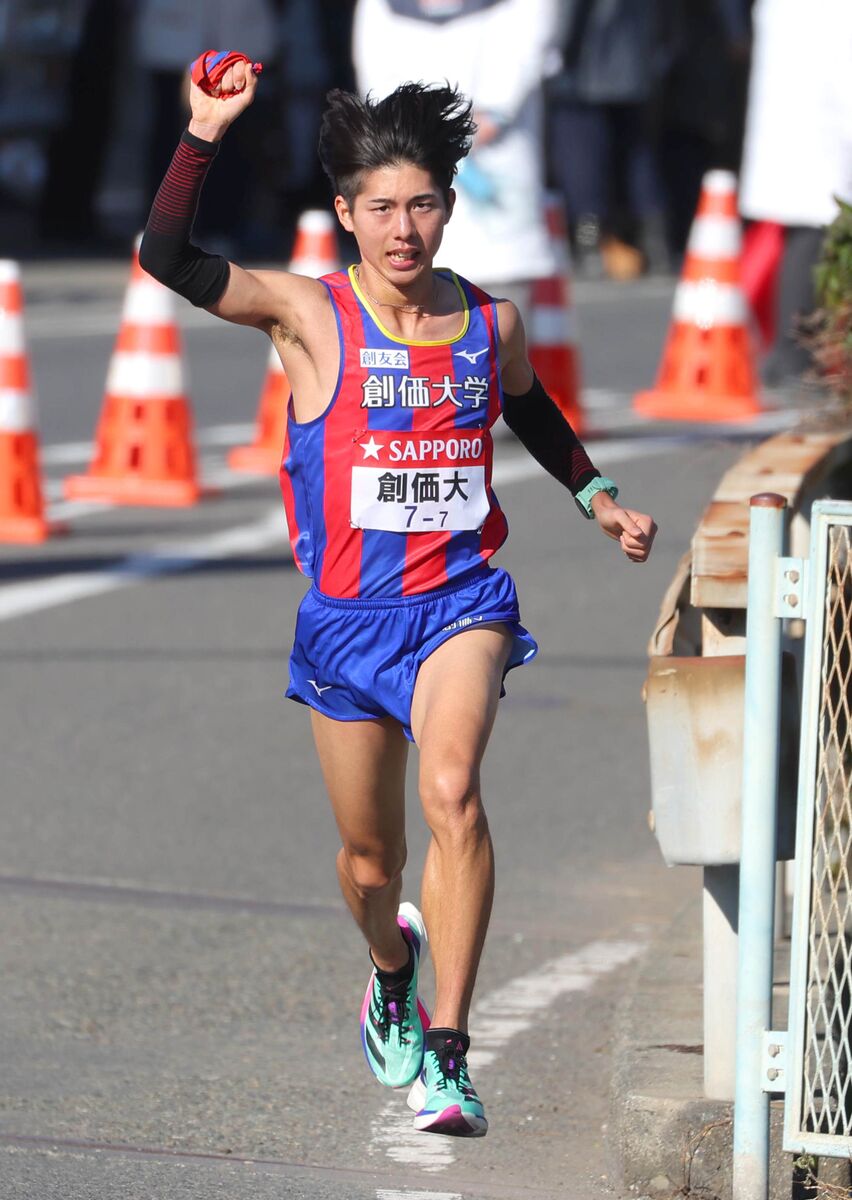 あずにゃん📸今年もよろしくお願いします🙇‍♂️ on Twitter: "RT @hochi_hakone: 【 #箱根駅伝 】 #創価大学 は4年連続シード権獲得 大会直前に疲労骨折の7区 ...