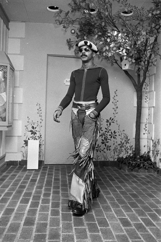 Stephen Burrows 1970 Get To Know: Famed Fashion Designer Stephen