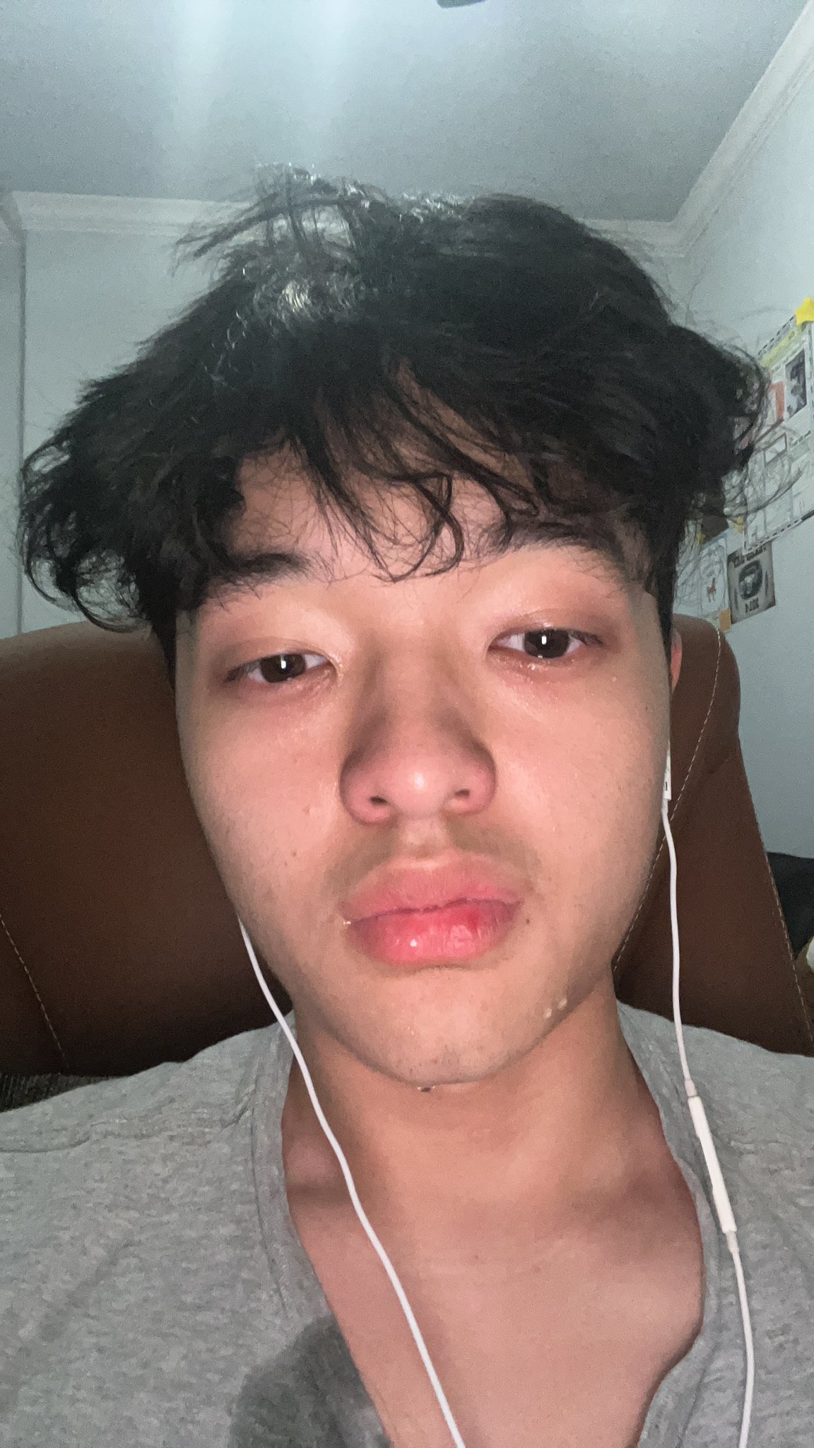 Tweets with replies by Jason Win (@jasondaweenie) / Twitter