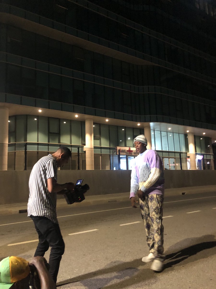 Snizzle Gh on Twitter: "⁦@UglyDrayGh⁩ WeOutSide BTS"