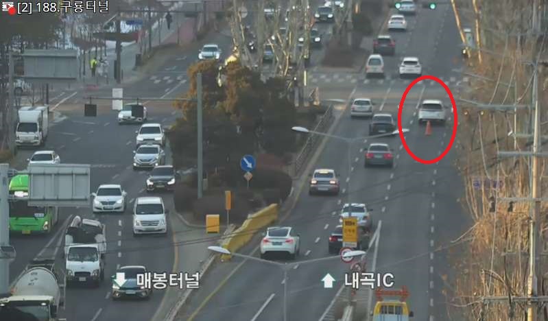 Seoul TOPIS on Twitter: "[16:38] 언주로 (구룡터널 → 구룡초교) 3차로 고장차량 소식입니다. 사고지점 주의운행하세요. https://topis ...