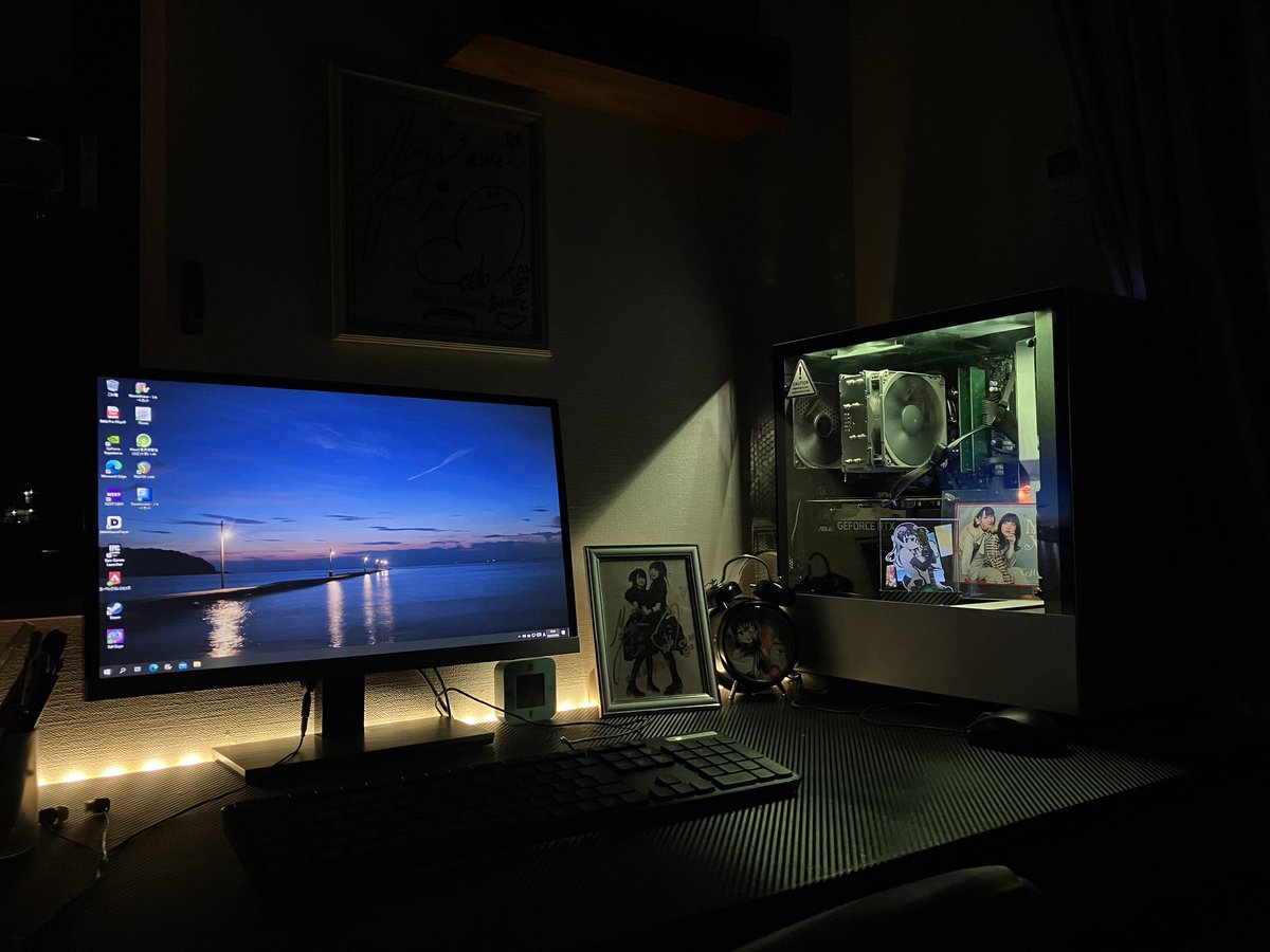 ダイソー『LEDテープライト』がSNSで話題に！インテリア、フィギュア、ミニチュアのライトアップにも | Jocee