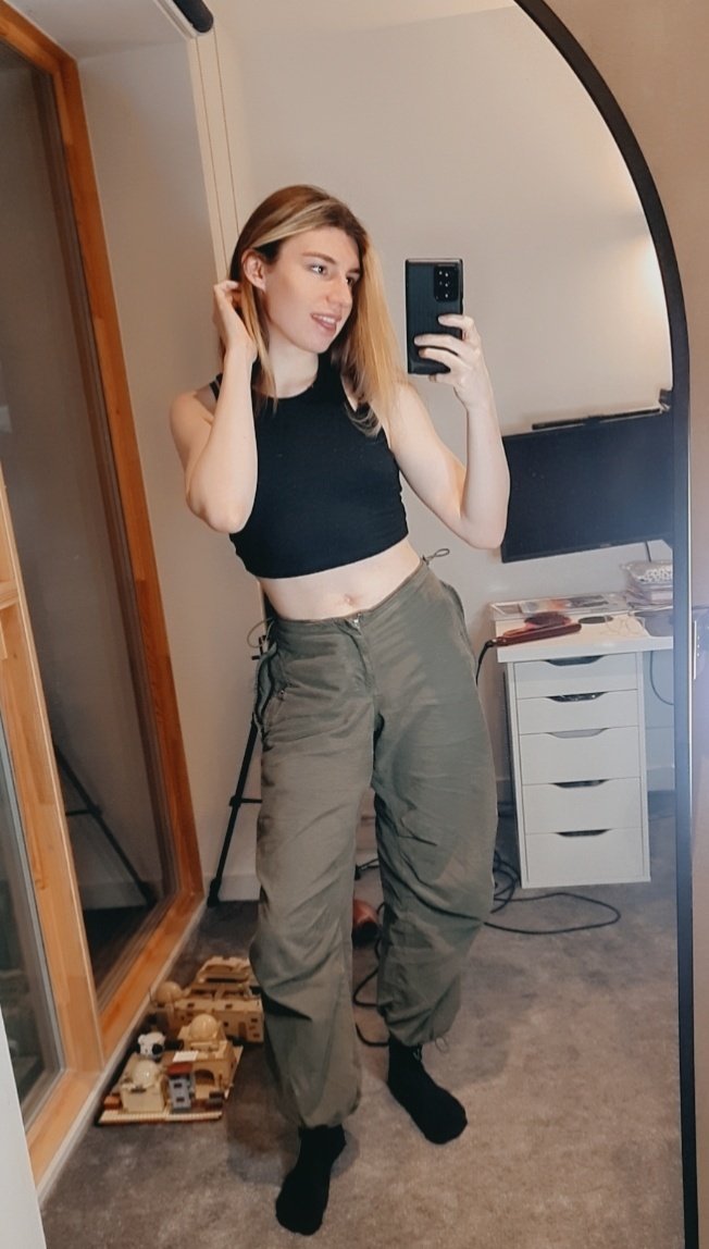 Izzy💫 E 💊 Girl ðŸ³ï¸â€âš§ï¸ On Twitter Just A Top Looking For Her Bottom 💖