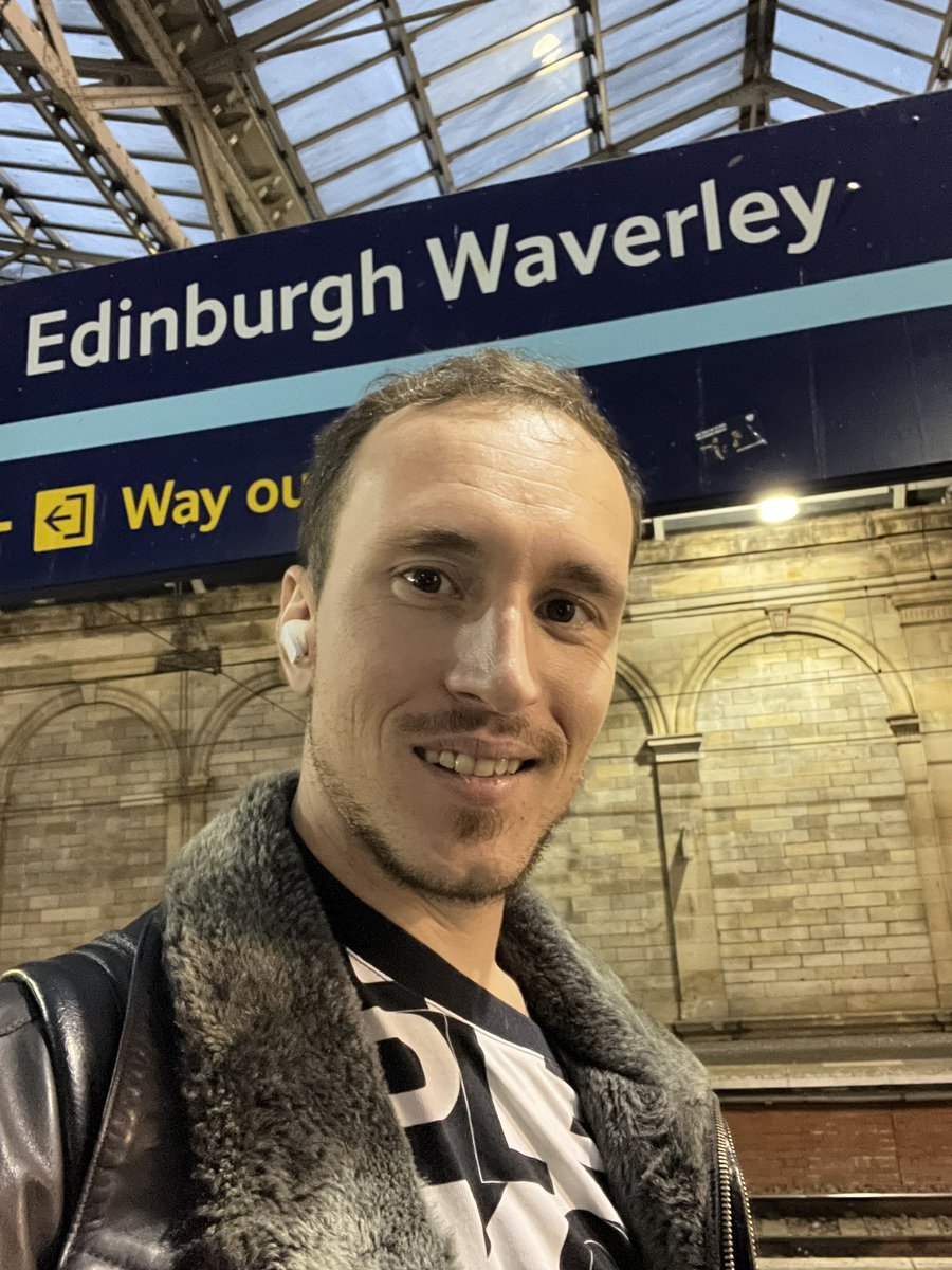 Maxence Angel on Twitter: "Hello Edinburgh 🏴󠁧󠁢󠁳󠁣󠁴󠁿!"