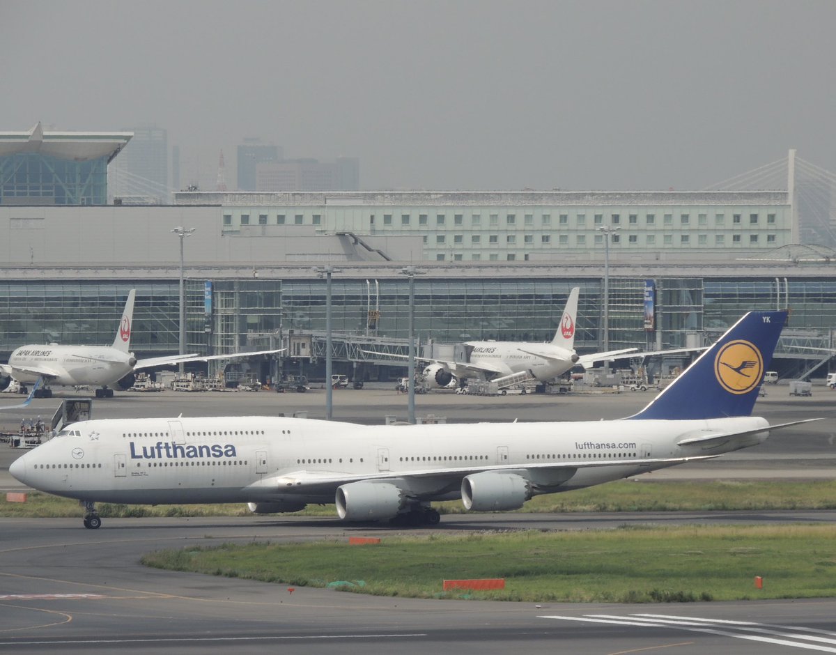 S.S@Plane&Car on Twitter: "2022/06/03 HND/RJTT Lufthansa Boeing 747-8 D-ABYK 久々の撮影だったルフト748"