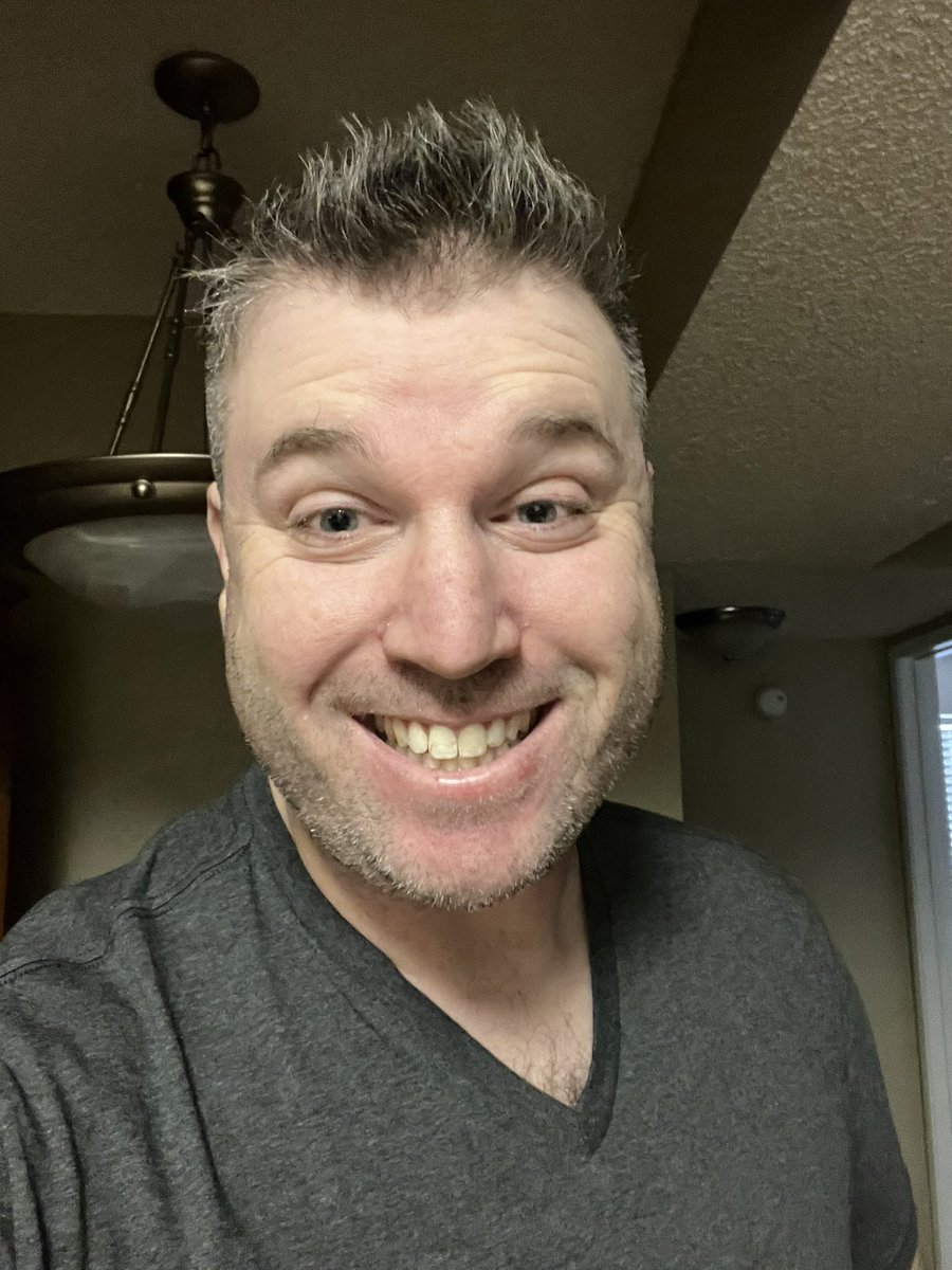 The Huge Boob Hound On Twitter Ready For Avn Day 2