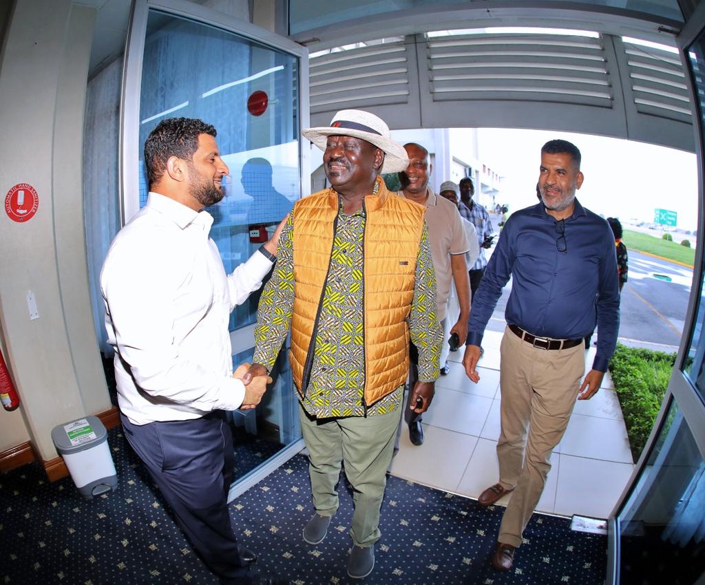 Citizen TV Kenya on Twitter: "Mombasa Governor Abulswamad Nassir welcomed Azimio La Umoja Party ...
