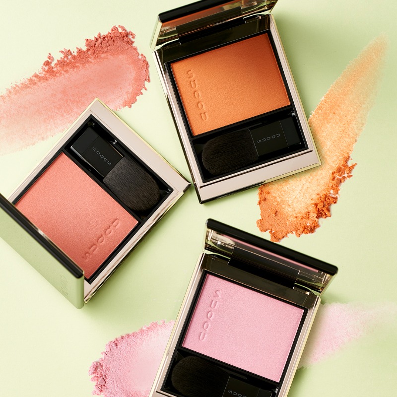 SUQQU official on Twitter: "花、果実、光…自然の色彩を頬に映す。 まるで染み出すような透明感と血色感を演出するブラッシュ。 メルティング パウダー ブラッシュ ...