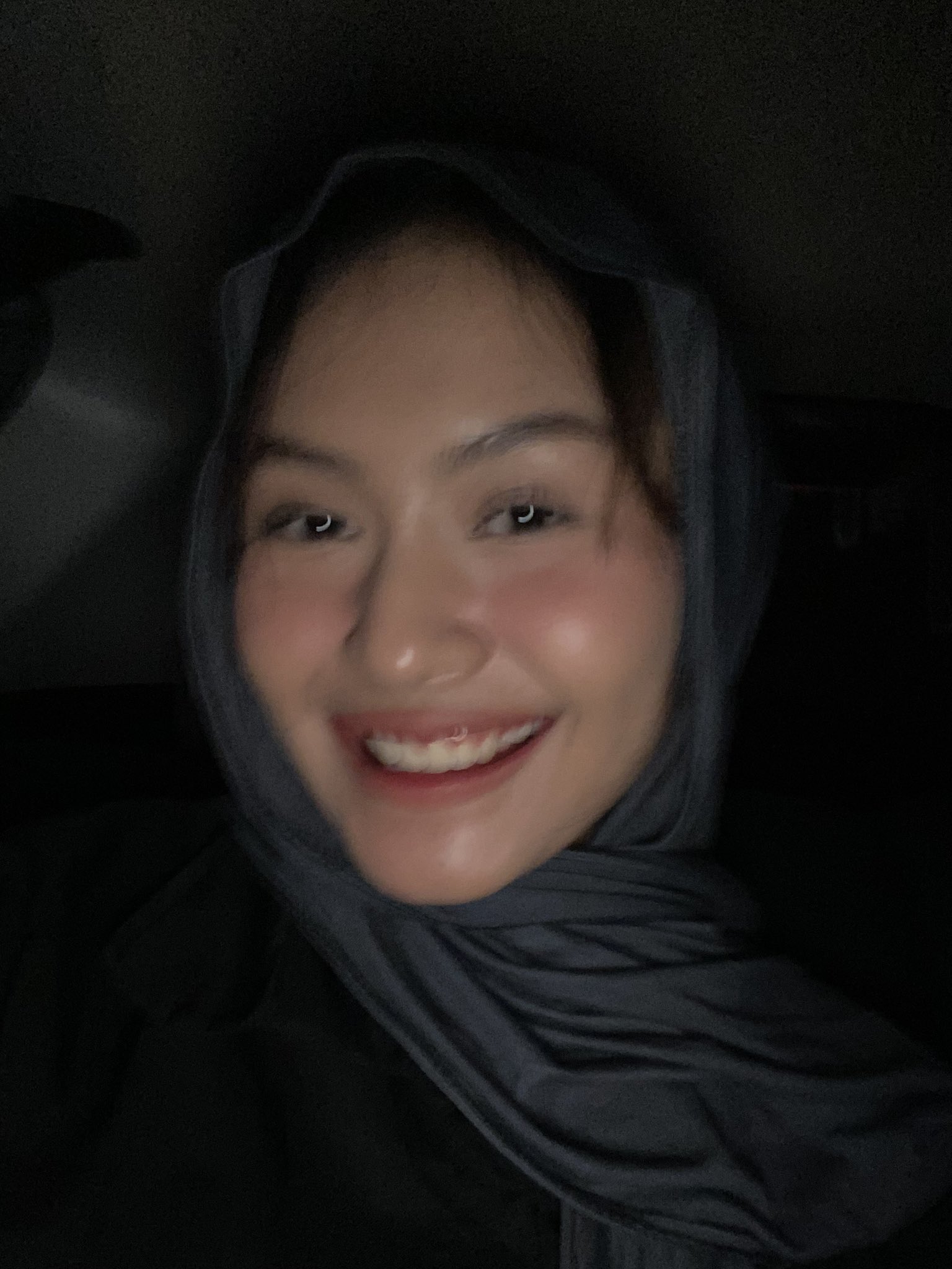 𝓂𝑒𝓊𝓁 on Twitter: "in the dark rn feeling lost but i like it - sza https://t.co/vjU3kX7m5l" / Twitter