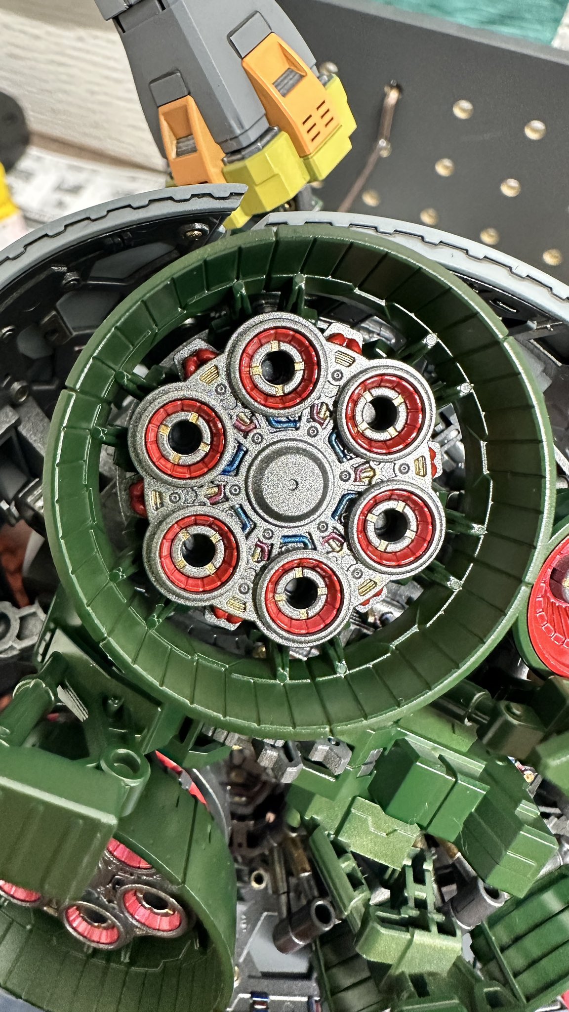 Nerima Base ガンプラ部 on Twitter: "ほんと神ふですごい、こんな細かいところも塗れちゃう！高いだけありますがこれ筆塗りするなら必須アイテムだわ。 https://t ...